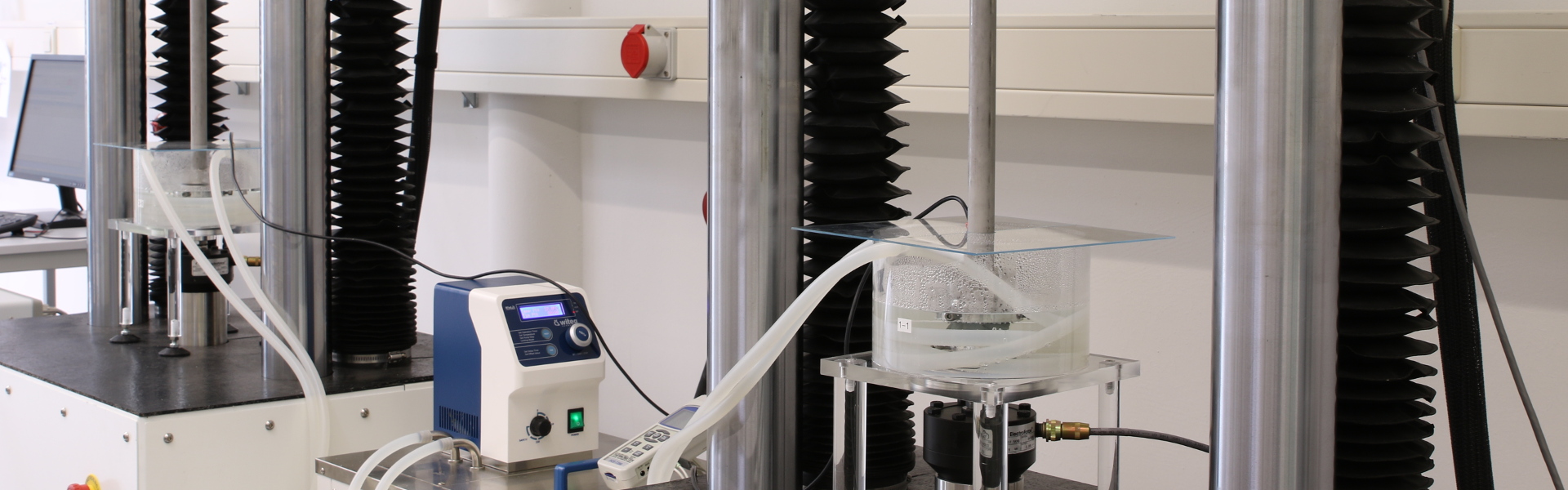 Wirbelsäule - Akkreditierte Wirbelsäulen-Implantat Prüfung nach ISO und ...